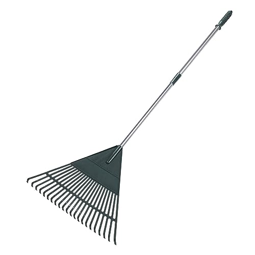 5 Best Leaf Rakes - My Favourite Rakes For Professional Gardening