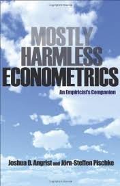 Mostly Harmless Econometrics 1st (first) edition: Joshua D. Angrist ...
