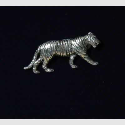 Pewter Tiger Pin Badge : Amazon.co.uk: Fashion