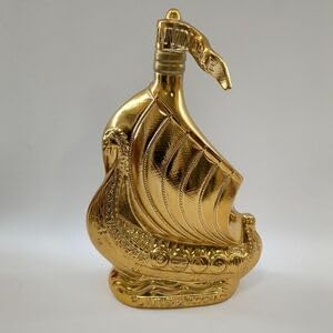 Amazon.co.jp: LARSEN ラーセン ブランデー コニャック 700ml 40度 ゴールドシップ3118静岡清水店 : 食品・飲料・お酒