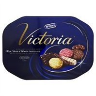 Amazon.com: McVities Victoria Biscuit Tin (645g / 1.4lb) : Grocery ...