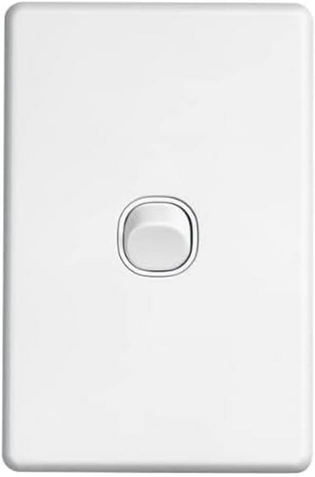 Clipsal C2000 Series 250VAC 10A 1 Gang Standard Vertical Classic Switch ...