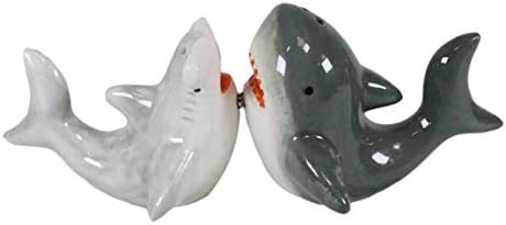 Amazon.com: Decorative Great White Shark Glass Salt and Pepper Shaker ...