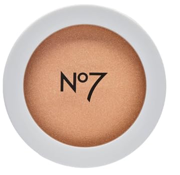 Amazon.com : No7 Illuminating Pressed Highlighting Powder Golden Glow 0 ...