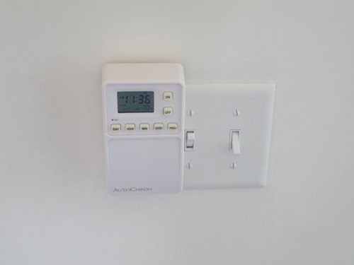 Amazon.com: SWE Inc 82000 AutoChron Wall Switch Timer, 6" x 3" x 2 ...