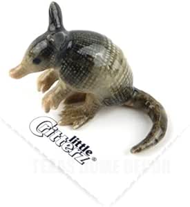 Amazon.com: Little Critterz Miniature Collectors Armadillo Burrow Porcelain Figurine -26kopi ...