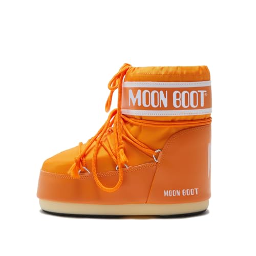 Moon Boot Size Chart: How to Choose The Best? - Heels Everywhere