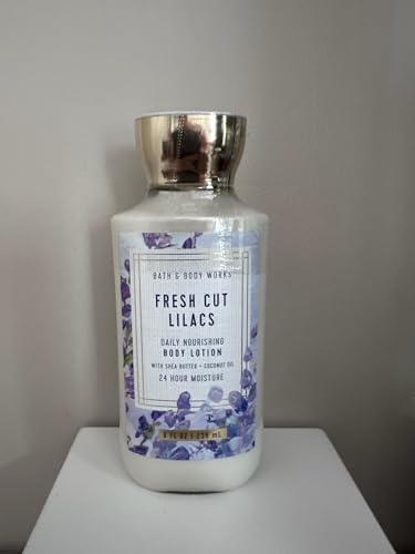 Amazon.com : Fresh Cut Lilacs Body Lotion 8 Fl Oz/ 236 mL : Beauty ...