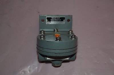 Amazon.com: MOORE PRODUCTS 7200S16IL 61F BOOSTER RELAY : Automotive