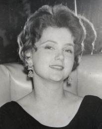 Amazon.com: Lindsay Hall: books, biography, latest update