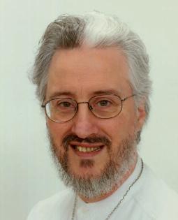 Amazon.com: Isaac Bonewits: books, biography, latest update