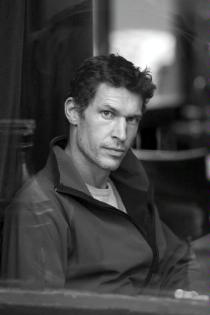 Amazon.com: Tim Hetherington: books, biography, latest update