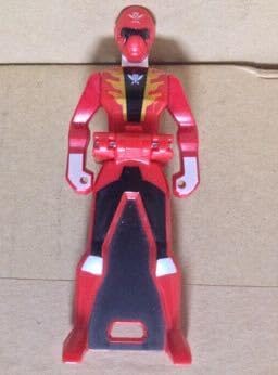 Amazon.co.jp: Ranger Key Gokai Red Sentai Gokaiger g : Food, Beverages ...