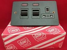 MK Edge K14361LBKB 45A Cooker Switch/ Socket - Lustrous Black : Amazon ...