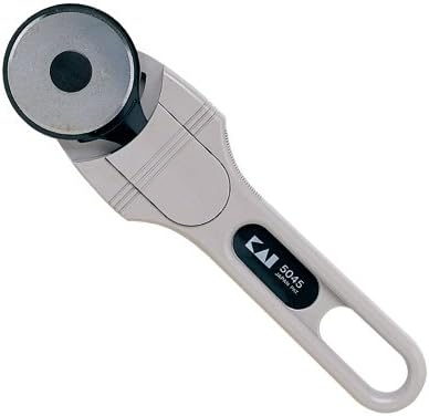 KAI 45mm Rotary Cutter / Wheel Cutter : Amazon.co.uk: Home & Kitchen