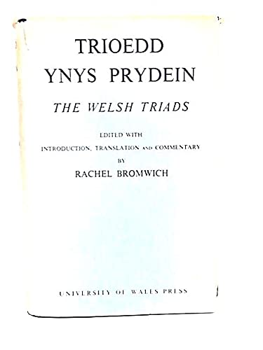 Welsh Triads: 9780708303092: Books - Amazon.ca