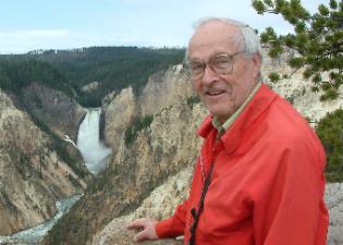 Amazon.com: William R. Jr. Catton: books, biography, latest update