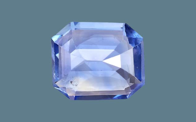 GtcGems Blue Sapphire Stone 5.25 Ratti शनिरत्न, नीलम, नीलमणि, नीला ...