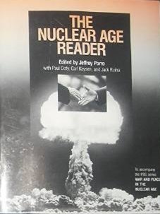 Amazon.com: The Nuclear Age Reader: 9780075540045: Porro, Jeffrey, Doty ...