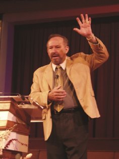 Amazon.com: Ken Gaub: books, biography, latest update