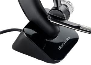 Amazon.com: Plantronics Voyager Legend Desktop Charge Stand : Cell ...