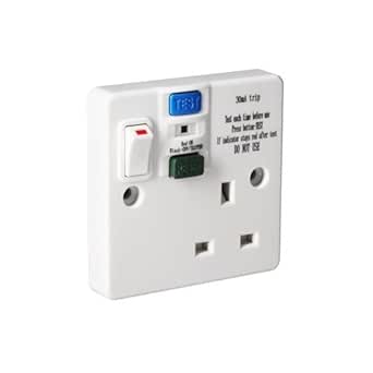 Axiom 1 Gang Switched RCD Single Socket White : Amazon.co.uk: DIY & Tools