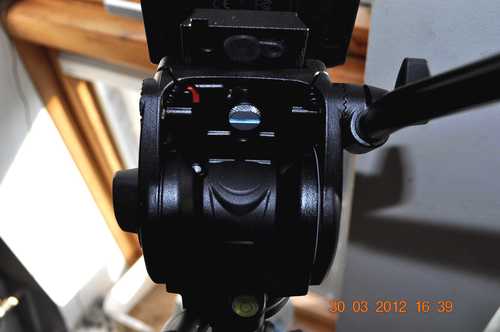 Manfrotto 701HDV Mini Fluid Video-Kopf mit Schnellwechselplatte 501PL ...