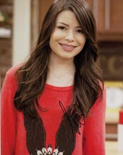 Icarly Star Miranda Cosgrove Signed 8x10 Photo at Amazon's ...