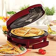 Amazon.com: Bella 12" Quesadilla Maker Deep Red: Electric Quesadilla ...