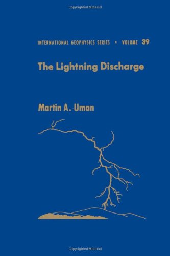 Amazon | The Lightning Discharge (Volume 39) (International Geophysics ...