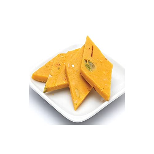 Buy Sweet Touch Pure Kesar Kaju Katli (kesar Kaju Burfi/Barfi)/Indian ...