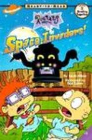 Space Invaders: 9780613142649: Amazon.com: Books
