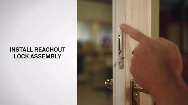 Watch Andersen Reachout Lock and Receiver Kit replacement on Amazon Live