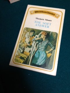 Soft Answer: Marjorie Moore: 9780263722253: Amazon.com: Books