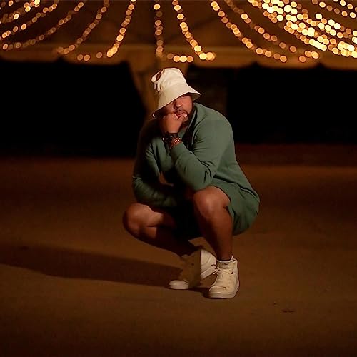 Écouter Future One par Json Martin sur Amazon Music Unlimited