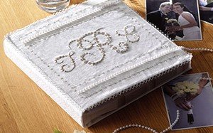 Amazon.com: Pfaff - Memory Card 375 - Elegant Candlewicking Monograms ...