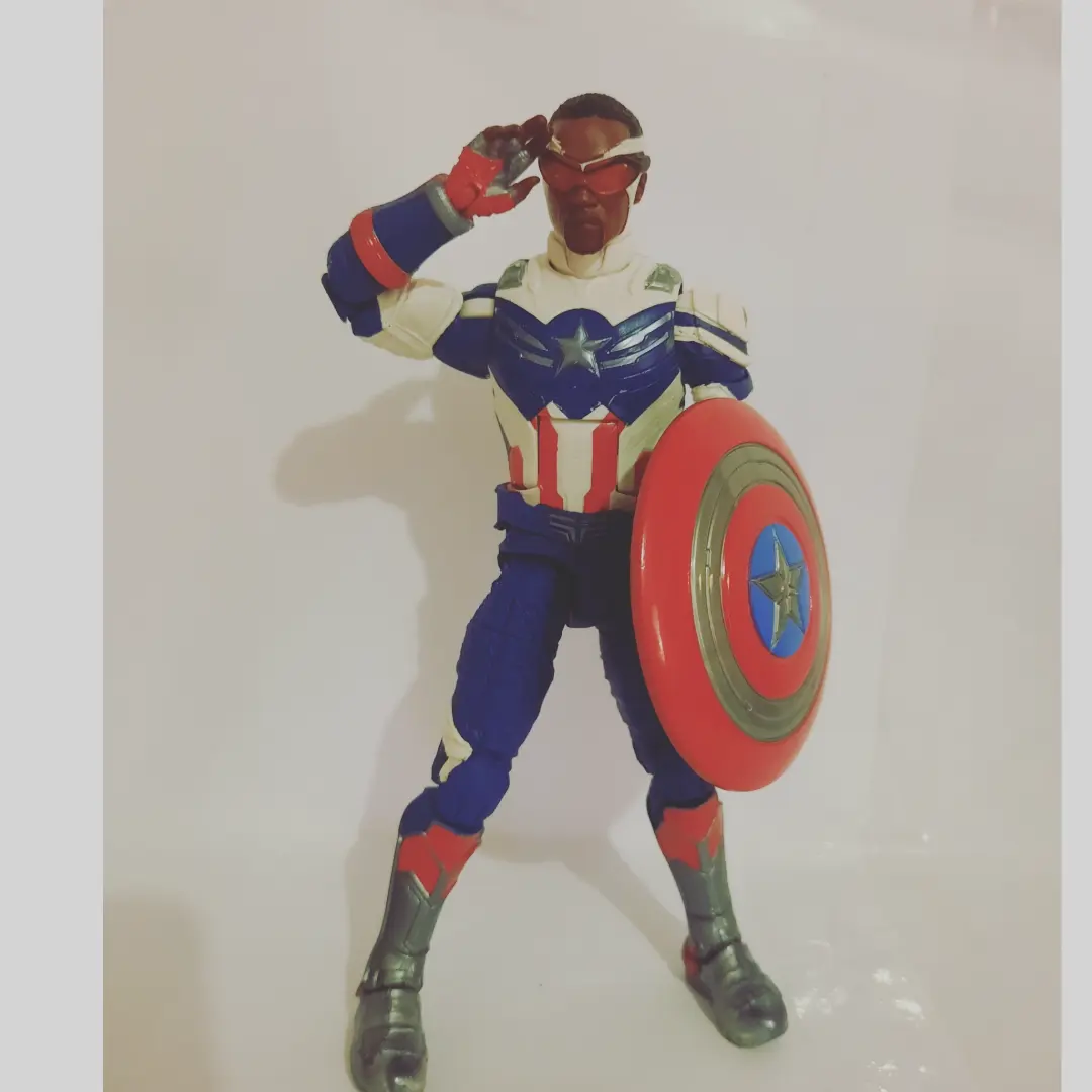 Amazon.com: Avengers Hasbro Marvel Legends Series 6-inch Action Figure ...