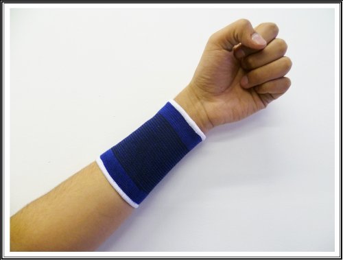 2 x Blue Elasticated Wrist Supports : Amazon.co.uk: Health & Personal Care