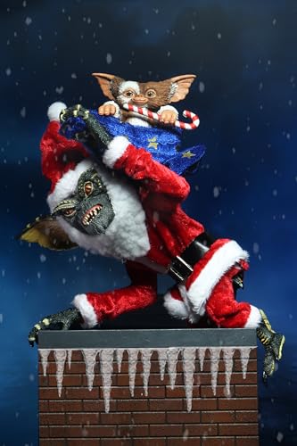 Snapklik.com : 634482307090 H856650 Santa Action Figure