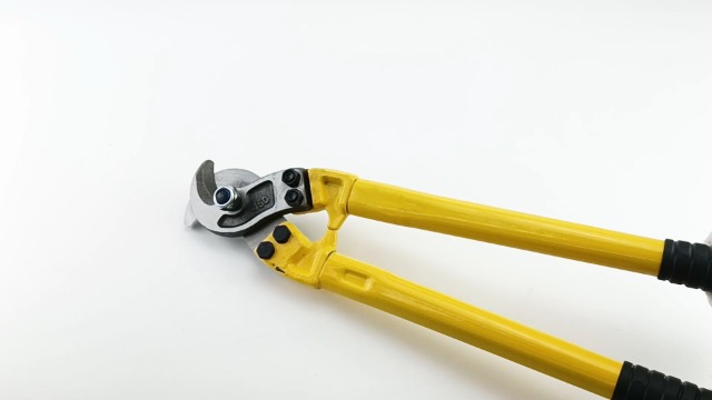 Watch 18 Inch Stainless Steel Wire Rope Cable Cutter on Amazon Live