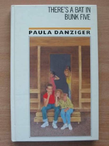 There's a Bat in Bunk Five : Danziger, Paula: Amazon.it: Libri