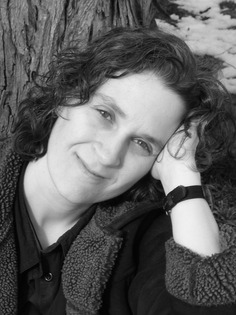 Amazon.com.br: Jennifer McMahon: livros, biografia, última atualização