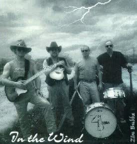 In the Wind | Amazon.com.br