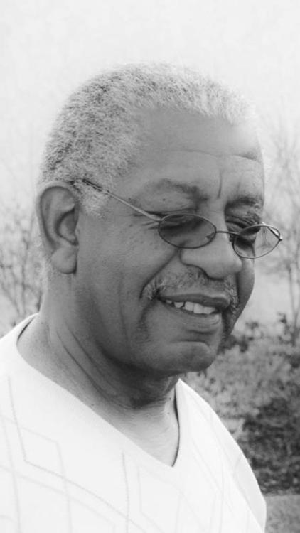 Amazon.com: Robert Siller Jr.: books, biography, latest update