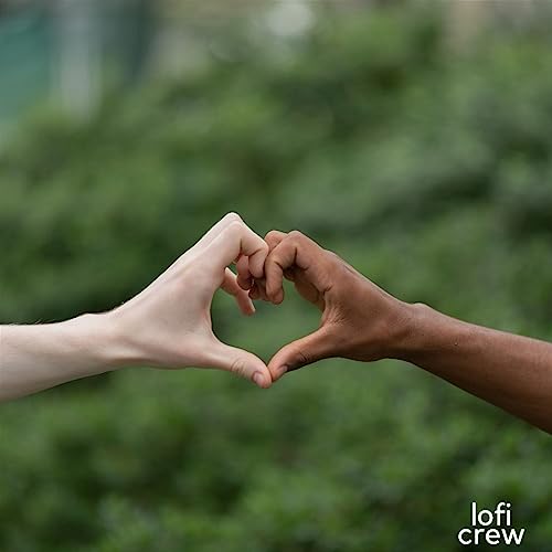 Écouter Two Hearts Beating as One par Velvet Riot sur Amazon Music ...