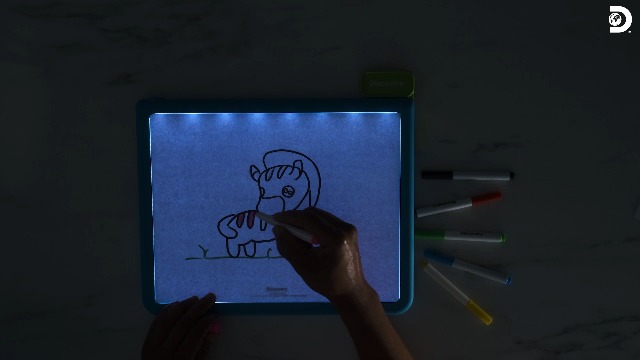 Arts And Crafts For Kids 4-6 Discovery Glow Tracing Light-Up Art Tablet ...