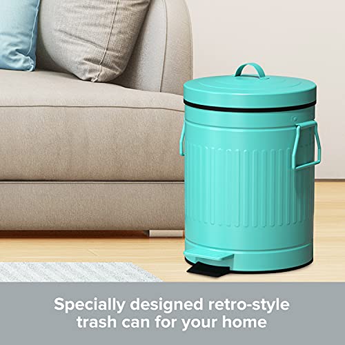 Snapklik.com : Retro Trash Can