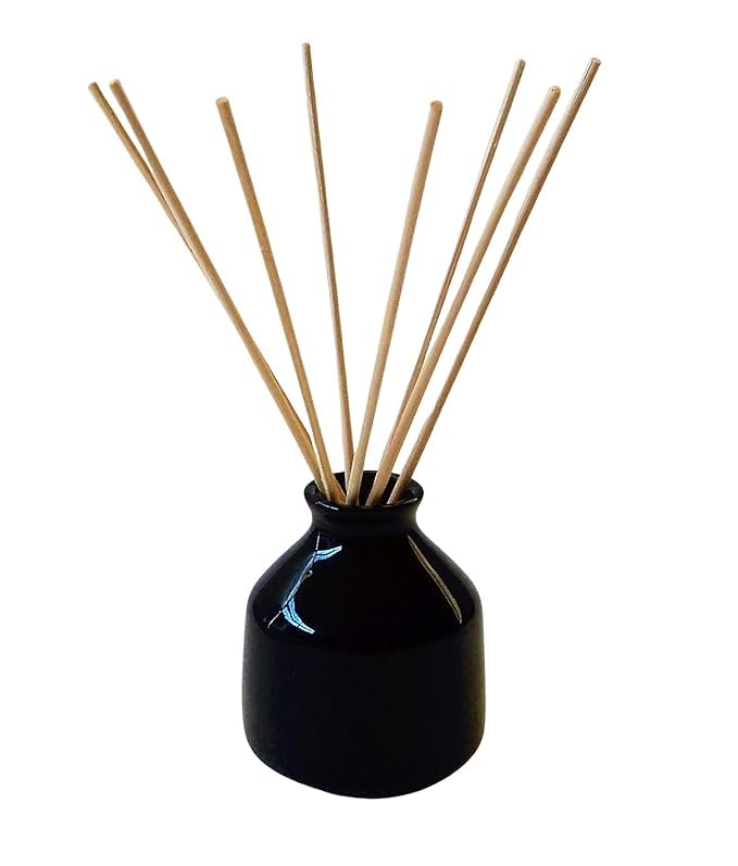LOOKS FIRST Ceramic Reed Difuser Pot (4 inch, Black) : Amazon.in ...