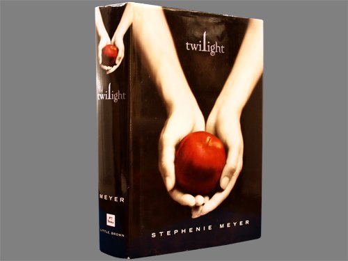 Twilight 1ST Edition: Meyer, Stephenie: 9780316014410: Amazon.com: Books