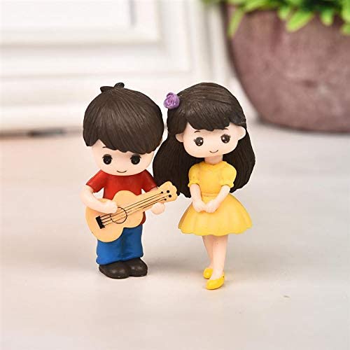 Eoast Miniature Model Couple Sweet Lovers Couple Figurine Miniature ...